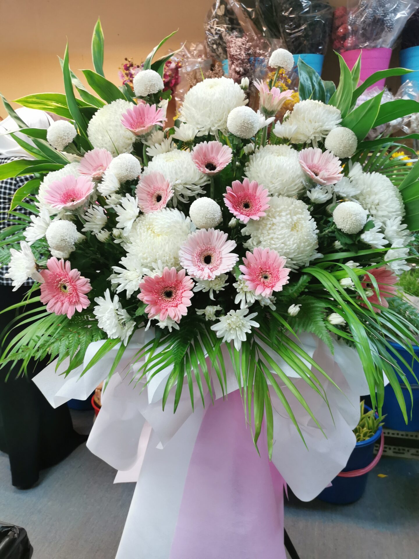 Condolence C25 - Flower Delivery | Malaysia | Wedding, Roses ...