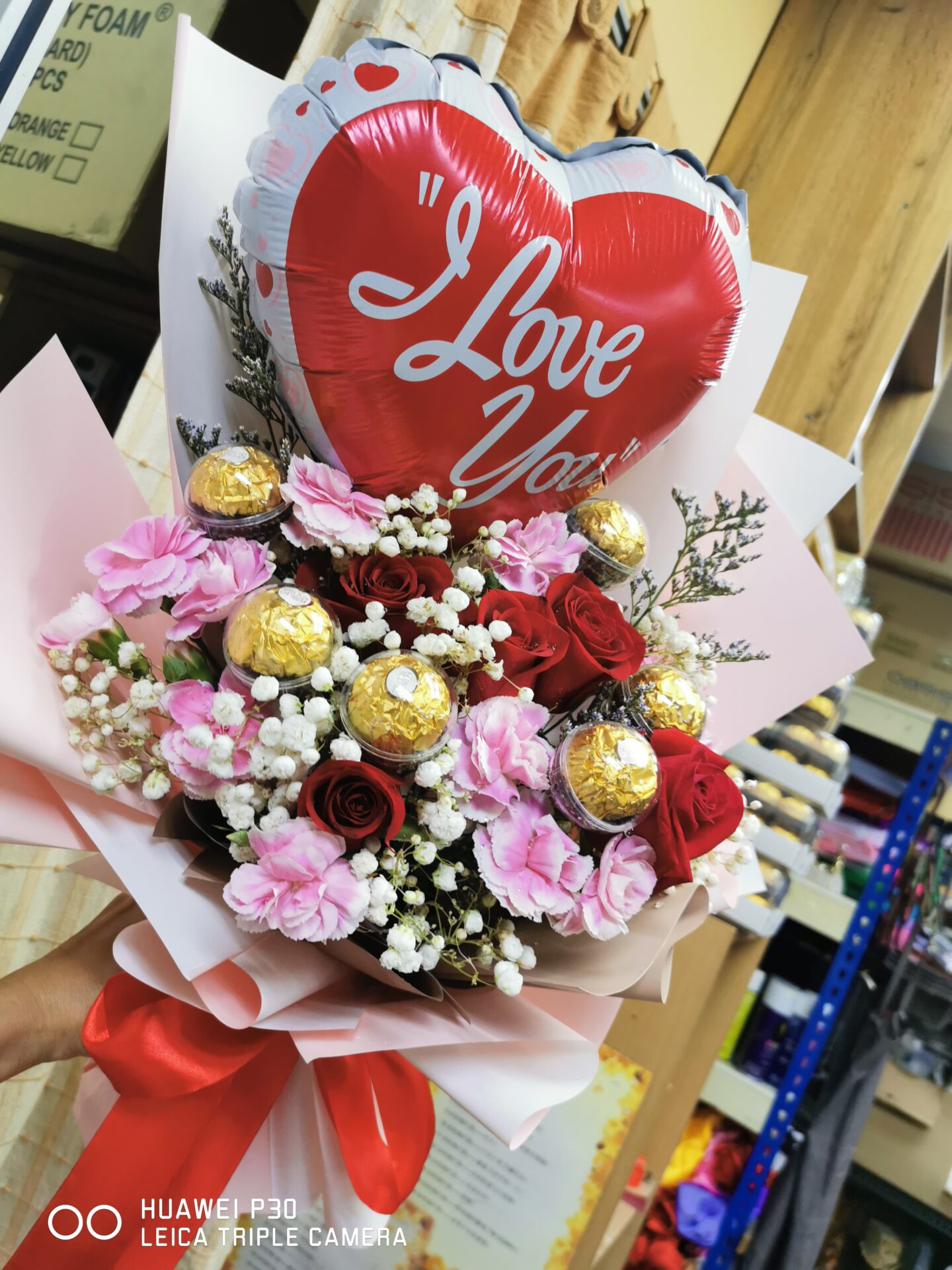 520 rose Bouquet RB100 - Flower Delivery | Malaysia | Wedding, Roses ...